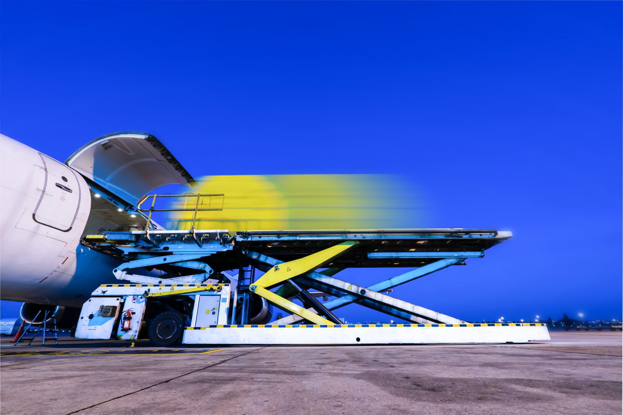 Solutions for Automotive and Oversized Equipment Shipping